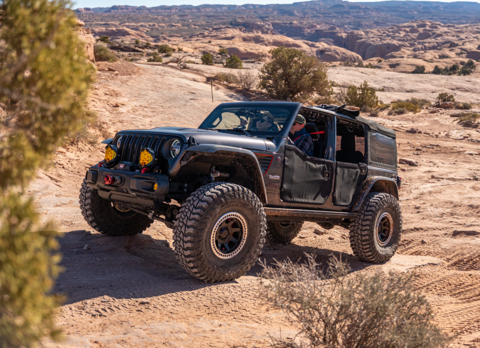 Video Library - Bestop | Leading Supplier of Jeep Tops & Accessories