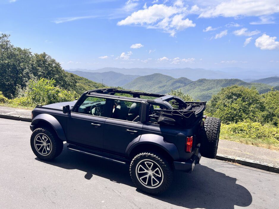 eTop Automatic Electronic Convertible Roof for Jeep and Bronco - Bestop ...